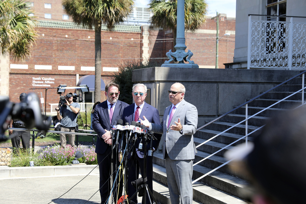 Alex Murdaugh’s lawyers want a new trial, claiming court clerk told ...